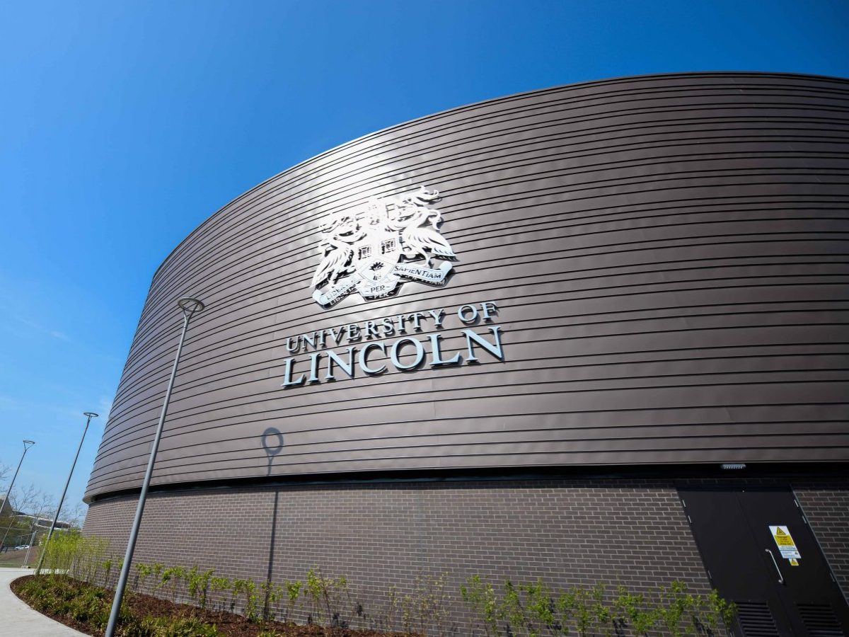 Isaac Newton Building - Maber